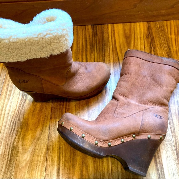 UGG | Shoes | Ugg Wedge Leather Boots With Shearling Lining Can Be Worn ...
